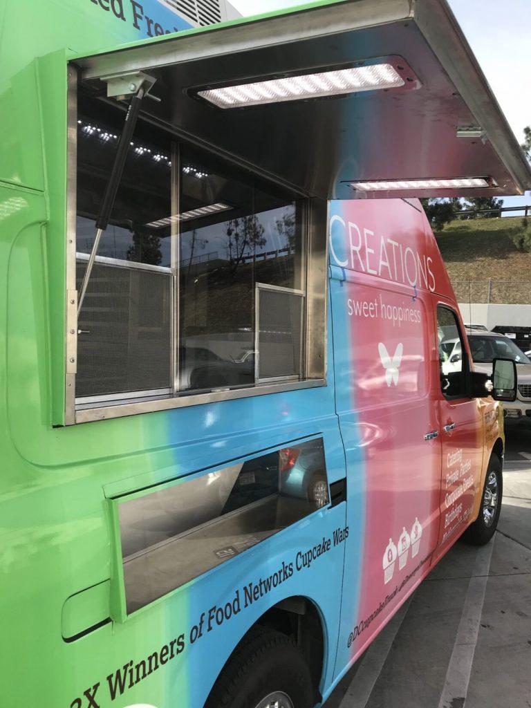 Exterior mobile bakery dessert truck › Firefly